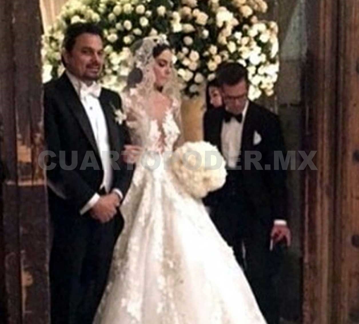 Ximena Navarrete Y Su Novio