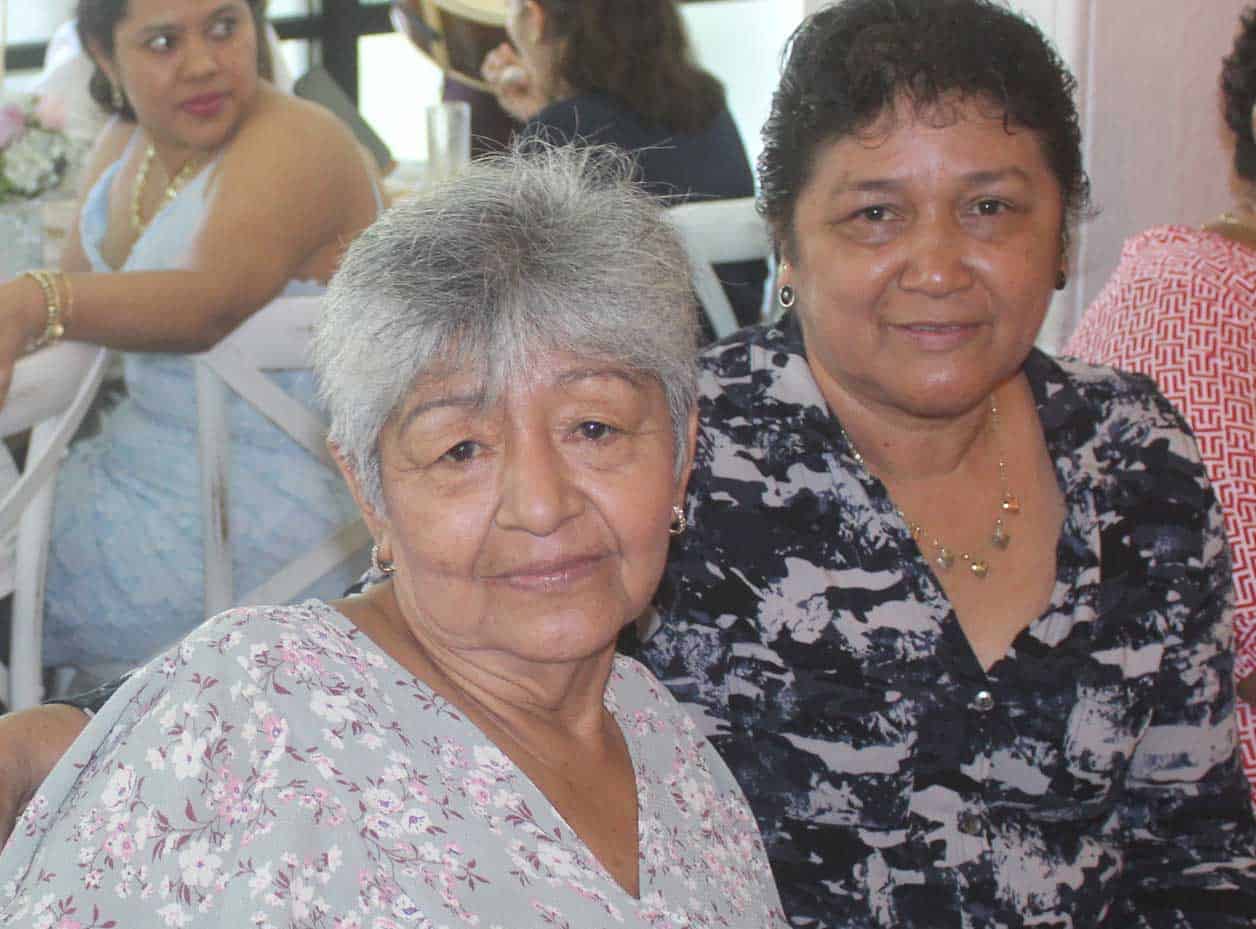 Gelyn festeja 40 años de vida