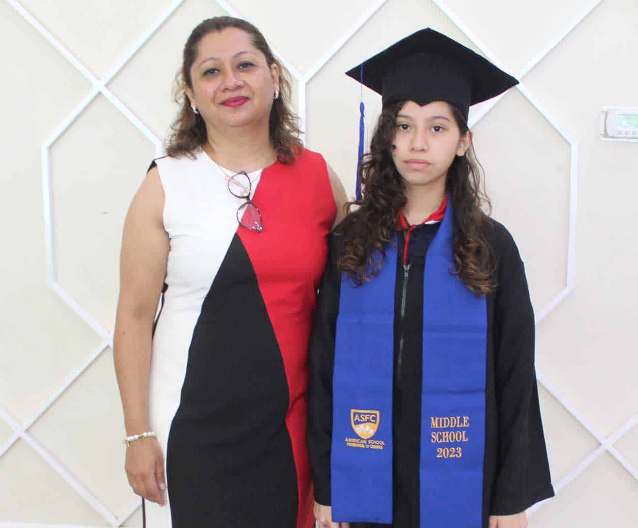 Emotiva ceremonia de graduación